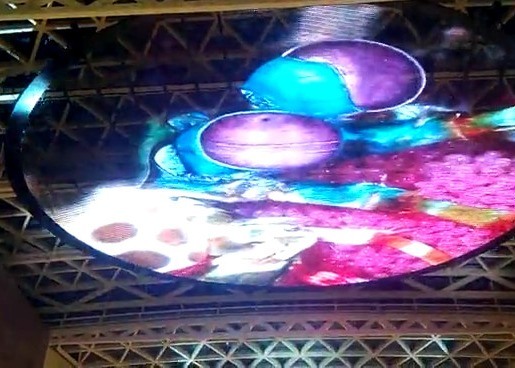 Digital Signs Led Transparent Screen Shopping Center See Through Led ...